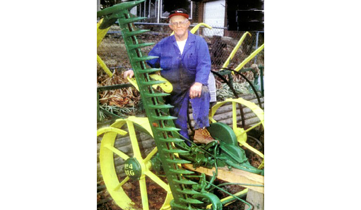 Farm Collectibles … the Old Way - Farm Collector